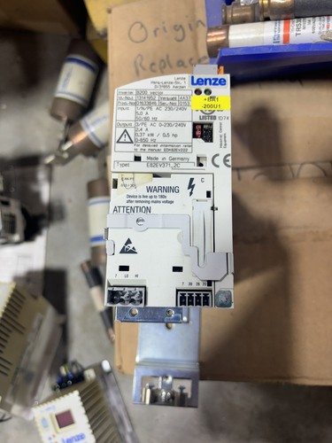 Купить LENZE E82EV371 2C INVERTER 8200 VECTOR E82EV3712C (Процессоры ...