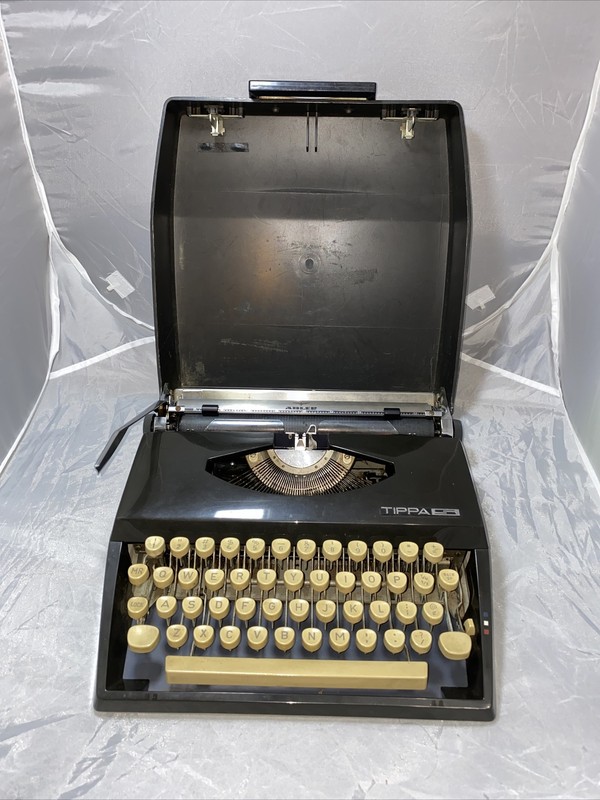1968 Adler Tippa S on the Typewriter Database