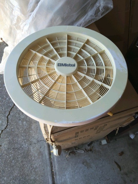 Mistral 250mm ceiling exhaust fan | Building Materials | Gumtree ...