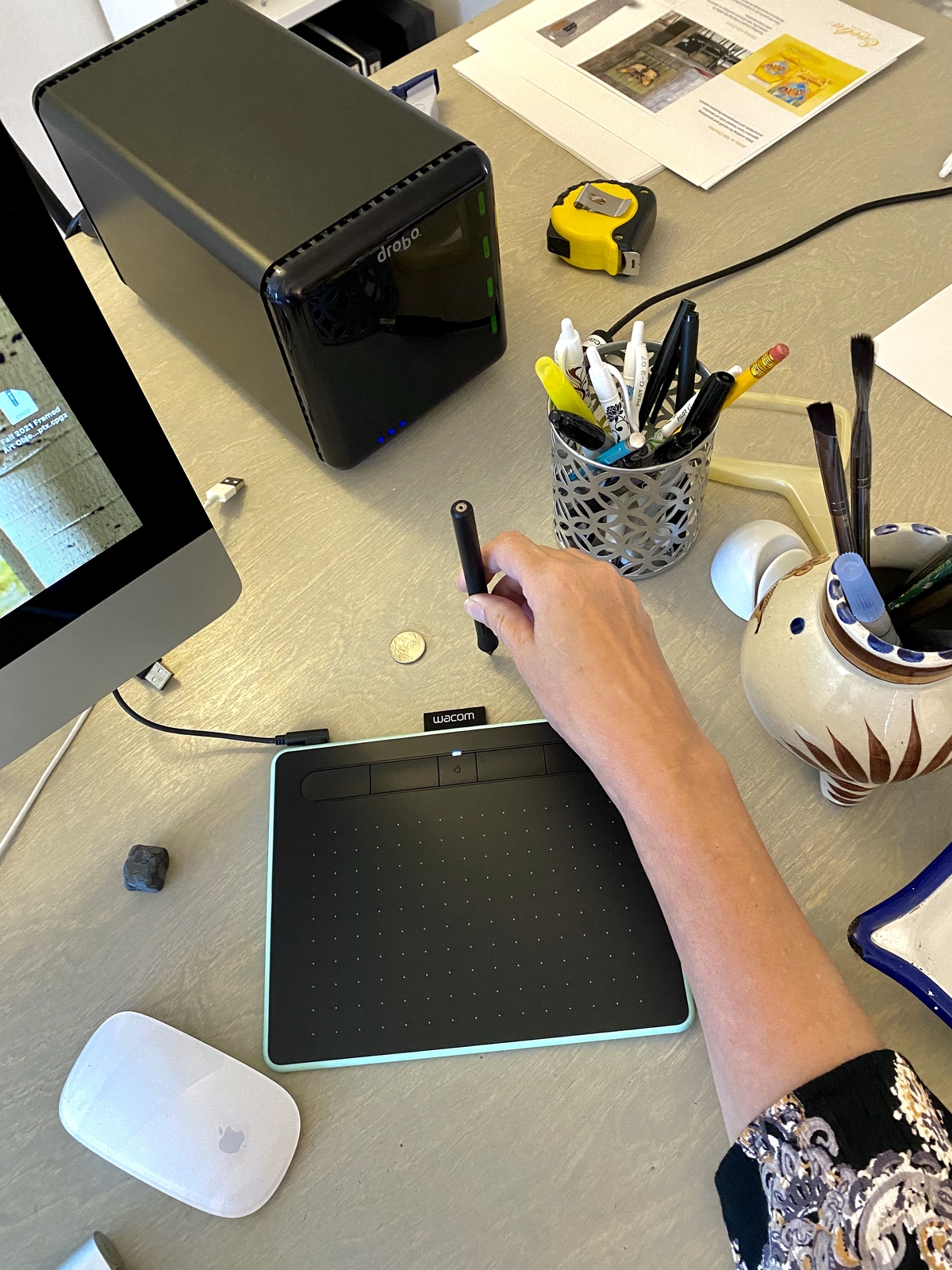 Wacom Intuos Small Wireless Graphics Tablet - Pistachio, Certified ...