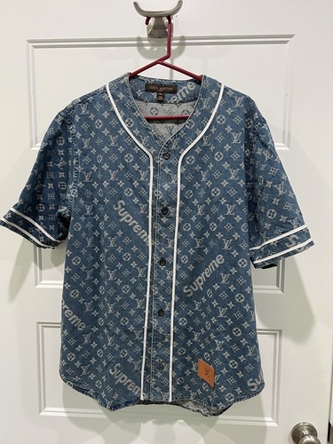 Louis Vuitton x Supreme Jacquard Monogram Denim Baseball Louis Vuitton x Supreme Jacquard Monogram Denim Baseball