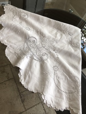 Linens & Textiles (Pre-1930) - Madeira Tablecloth