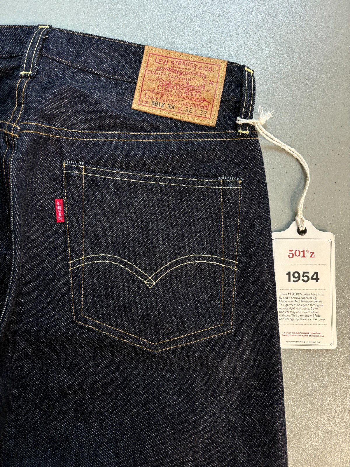 NWOT Levi's LVC 1954 501z XX Jeans 32x32 Made in USA NWOT Levi's LVC 1954 501z XX Jeans 32x32 Made in USA