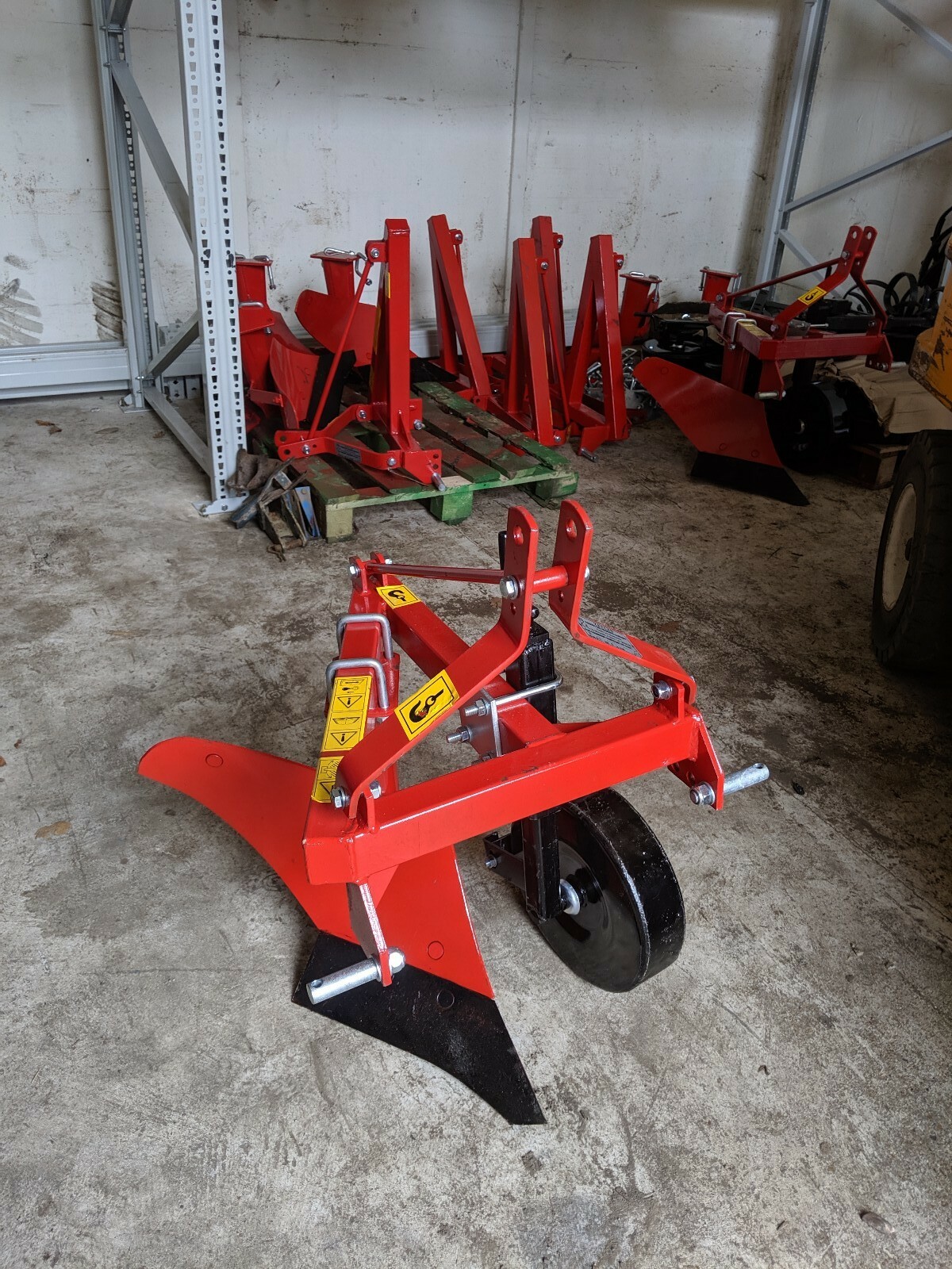 Single and Double - 1 and 2 - Furrow Plough / Plow For Compact Tractor ...