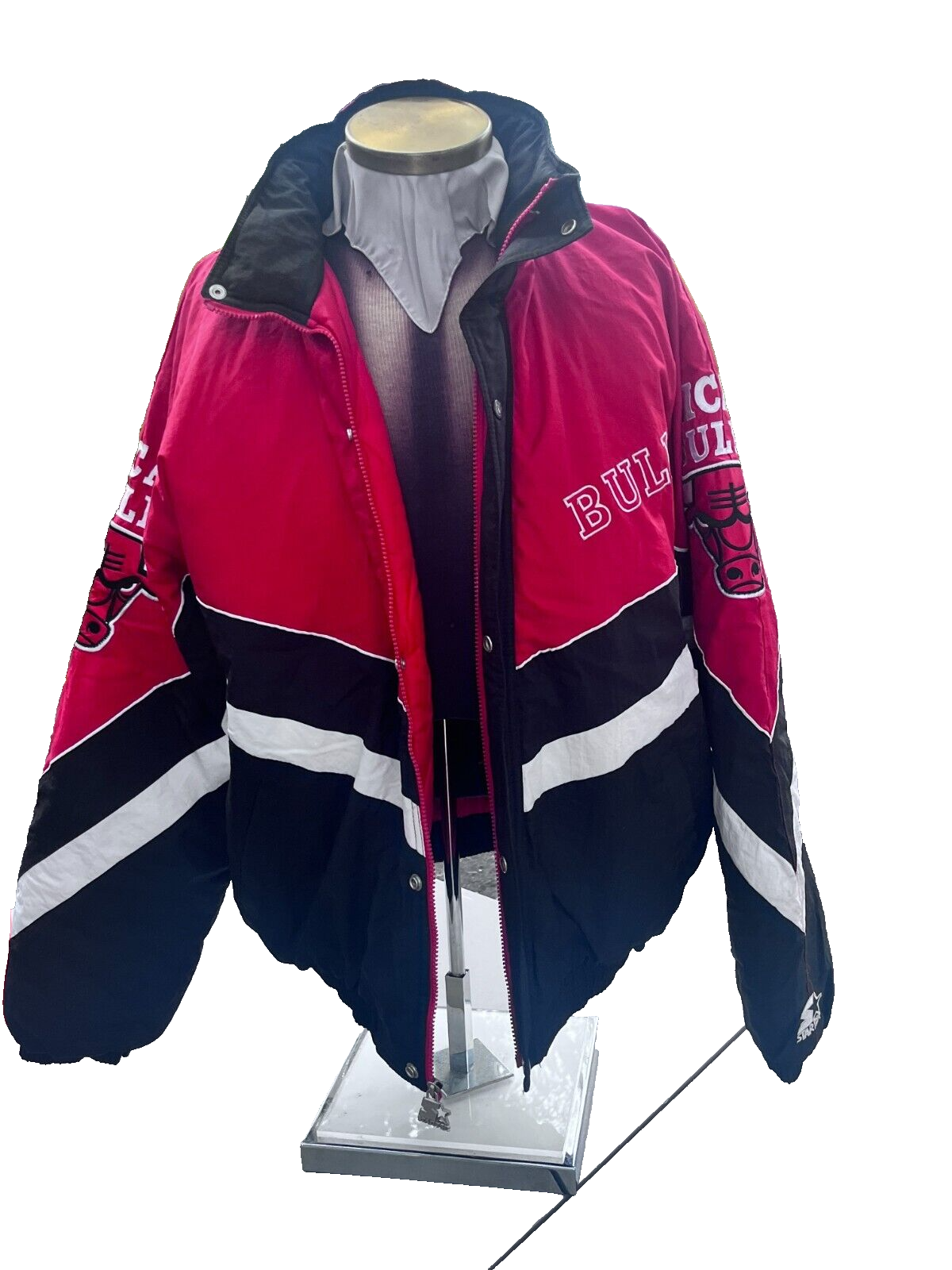 1990's Starter Chicago Bulls Jacket Men's Size Large Used 1990's Starter Chicago Bulls Jacket Men's Size Large Used
