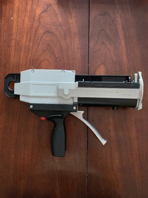 Guns & Dispensers - Mixpac Dm200