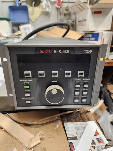 AE Advanced Energy RFX II 1250 RF Generator 208V 3P+ 2.4kW 50/60HzのeBay公認海外通販｜セカイモン