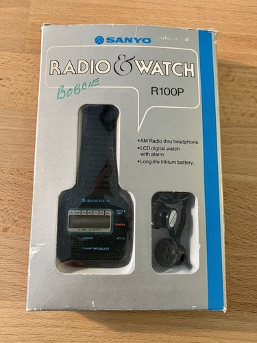 Vintage Sanyo AM Radio Watch R100P rare: original headphones Vintage Sanyo AM Radio Watch R100P rare: original headphones