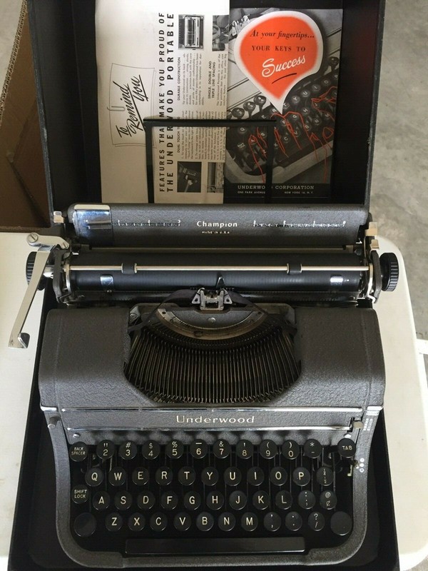 1948 Underwood Champion on the Typewriter Database