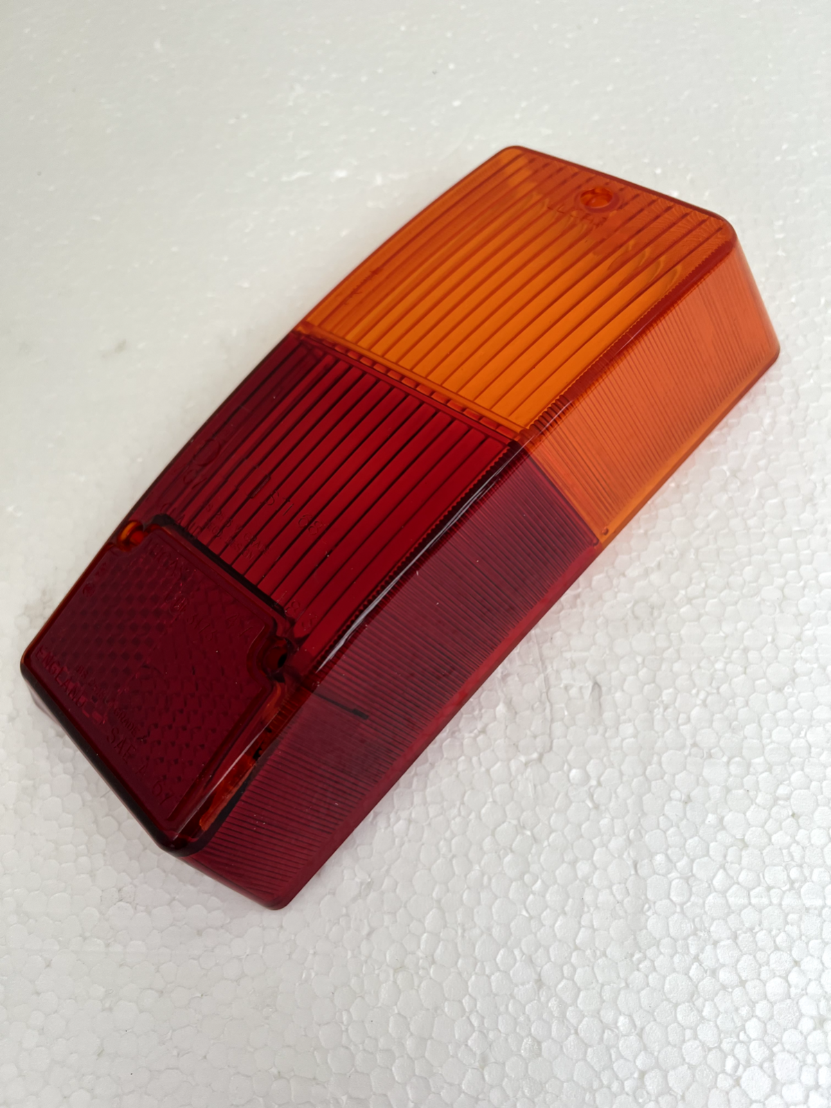 37H4838 - CLASSIC MINI REAR RH LIGHT LENS GENUINE LUCAS 54580145 LKB415 ...