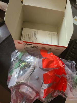 Masks & Respirators - 3M 7300