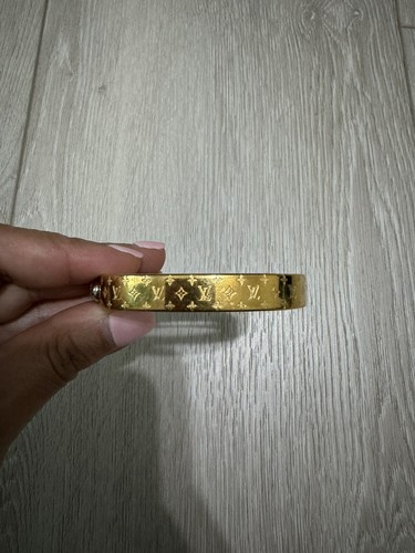 LOUIS VUITTON Cuff Nanogram LV Bangle Bracelet Gold Size S LOUIS VUITTON Cuff Nanogram LV Bangle Bracelet Gold Size S
