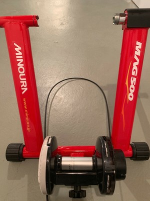 Trainers & Rollers - Minoura Mag 500 - Nelo's Cycles
