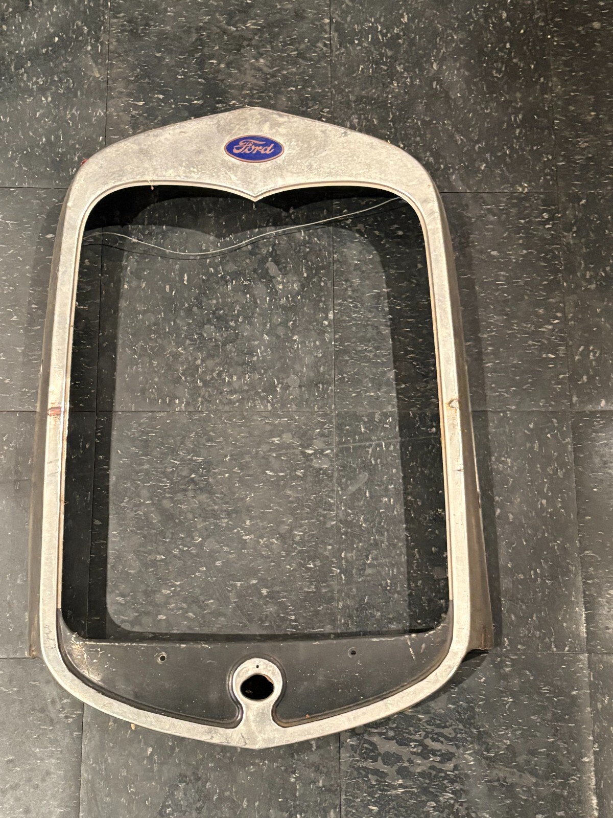 1930 1931 antique Ford orignal radiator cover shell grillのeBay公認海外通販｜セカイモン