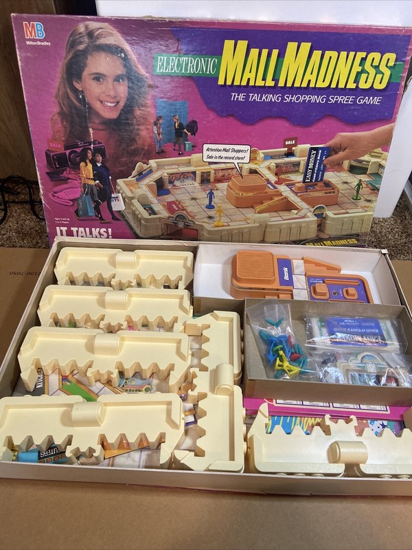 Mall Madness (1988) – Board Game Guys