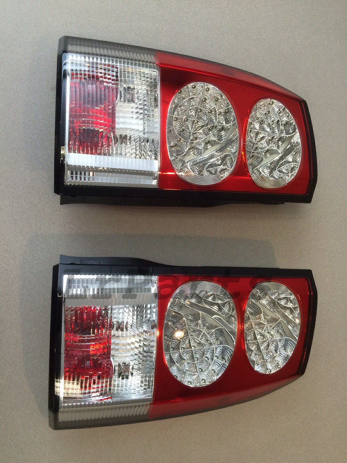 LAND ROVER LR4/DISCOVERY 4 REAR TAIL LAMP SET EURO STYLE LIGHT LR036163 ...