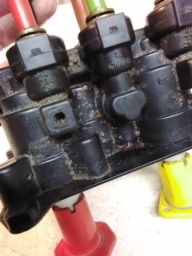 1998 Kenworth T2000 Bendix Air Brake Valve Assembly