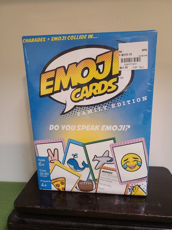 The Emoji Game (2015) Board Game – Board Game Guys