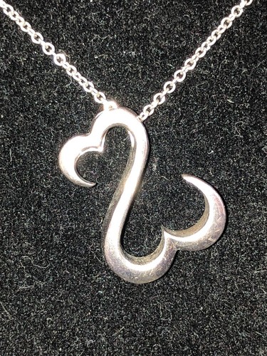 Jane seymour heart necklace store
