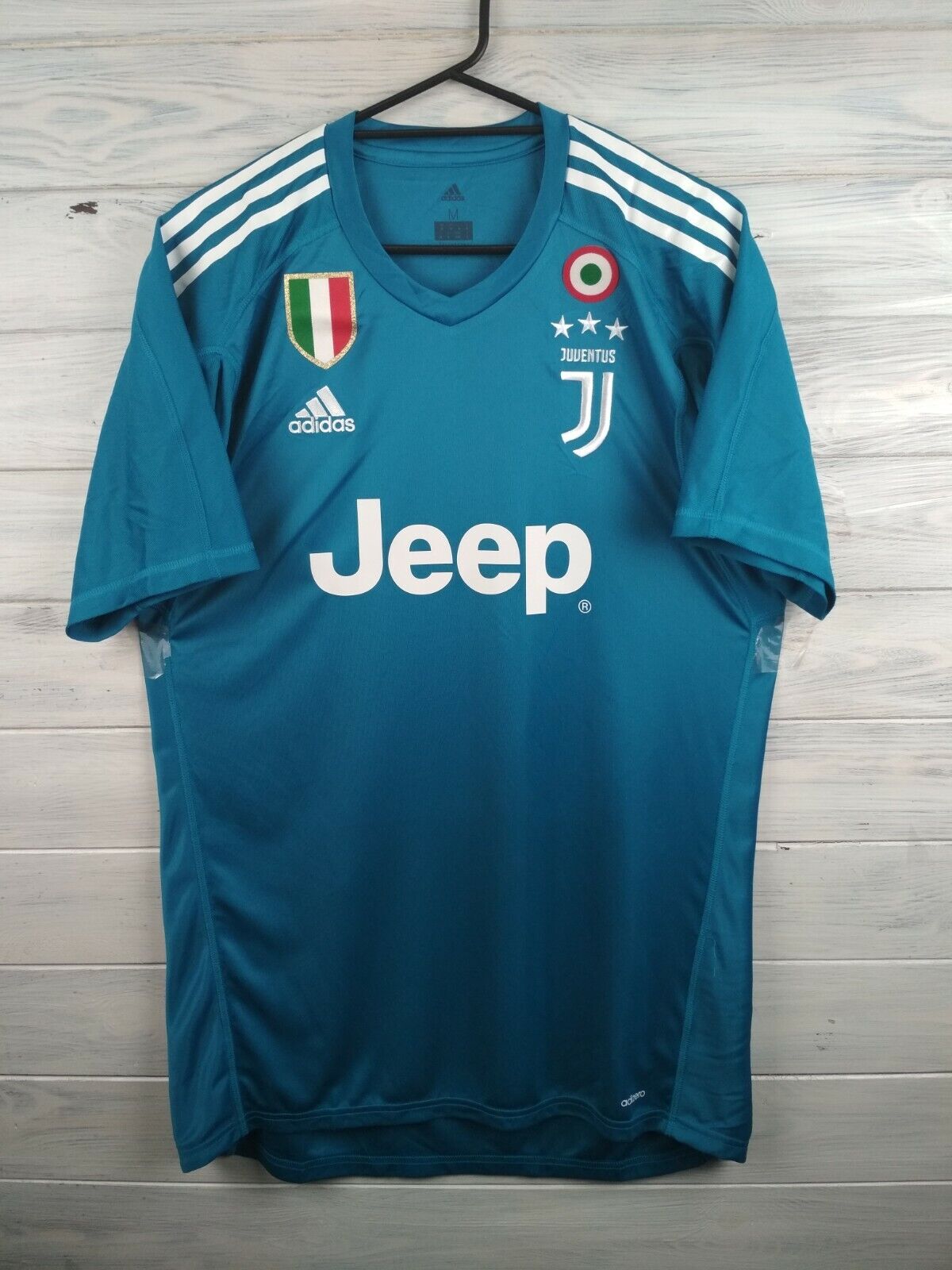 Juventus adizero jersey M 2019 goalkeeper shirt AZ8714 Juventus adizero jersey M 2019 goalkeeper shirt AZ8714