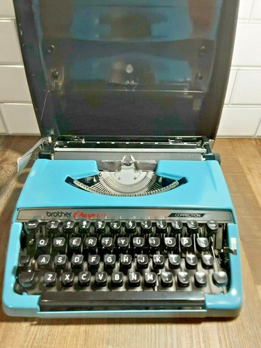 1983 Brother Charger 11 on the Typewriter Database