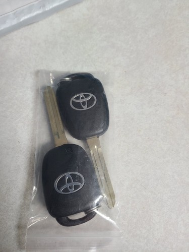 OEM 2014-19 TOYOTA COROLLA CAMRY keyless entry remote key fob HYQ12BEL ...
