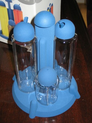 Salt & Pepper Shakers - Cruet Set - Vatican