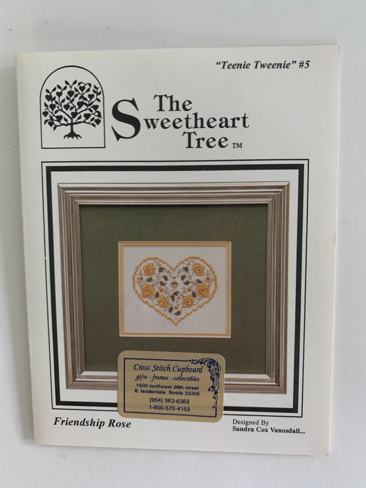 Pattern Charm Friendship | The Sweetheart Tree Teenie Tweenie Cross Stitch
