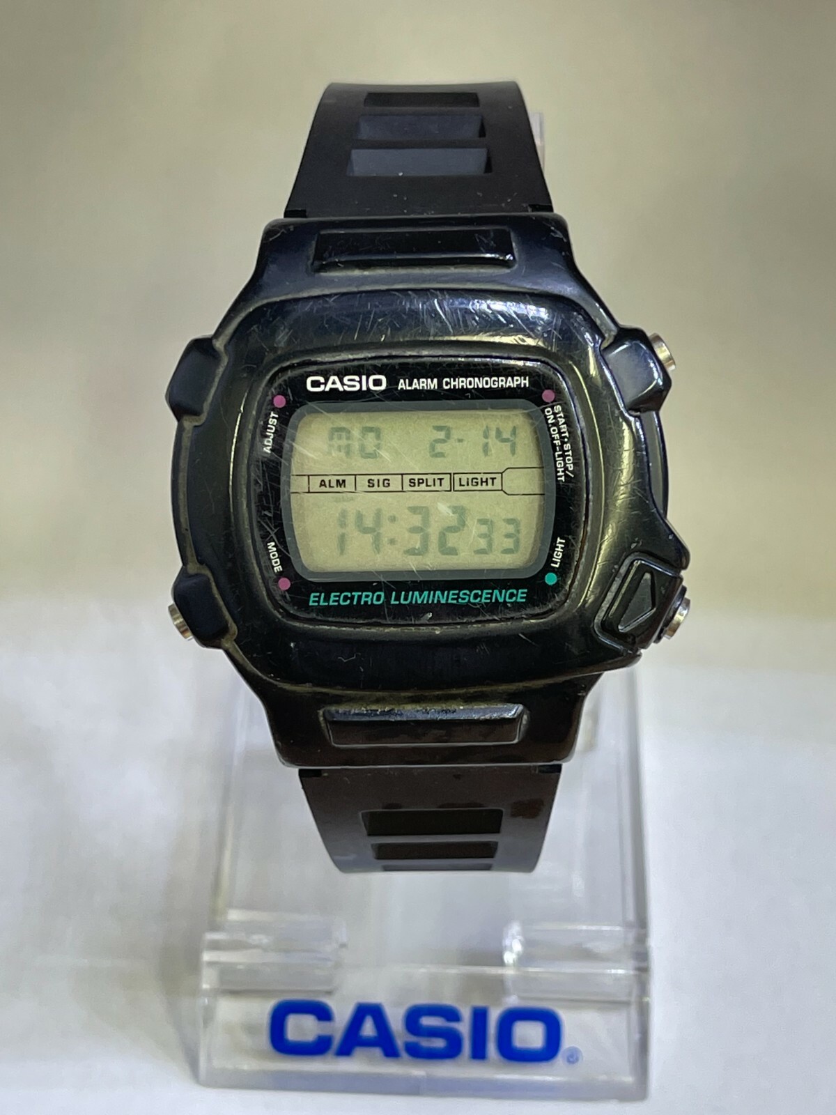 Used Vintage Casio W-740-1VS Mens Black 100m Digital Watch Used Vintage Casio W-740-1VS Mens Black 100m Digital Watch