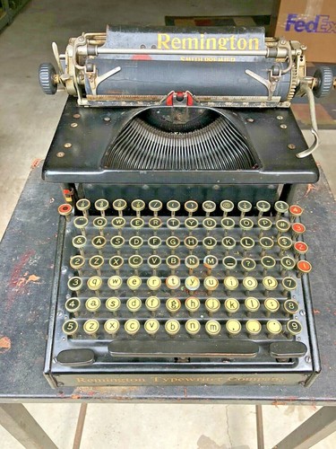 1965 Remington Premier on the Typewriter Database