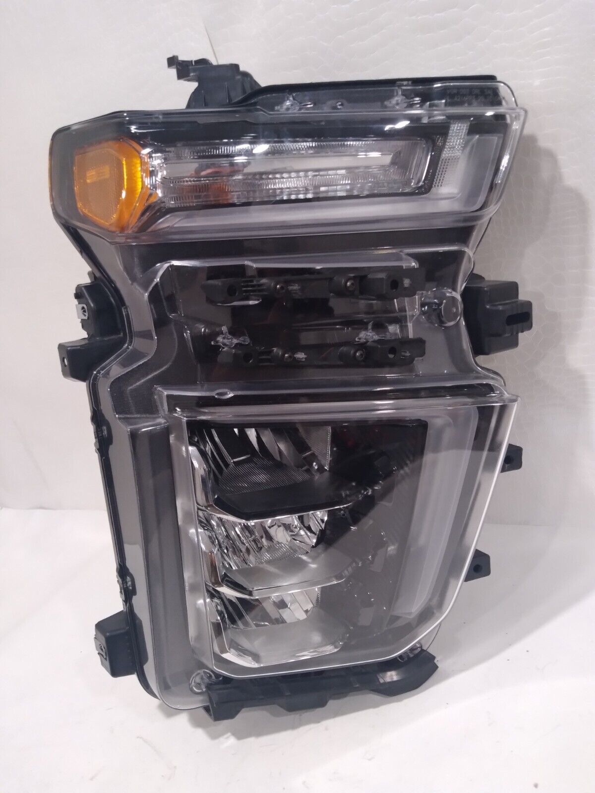 2020-2021 Chevrolet Silverado Right Passenger Side LED 2020-2021 Chevrolet Silverado Right Passenger Side LED