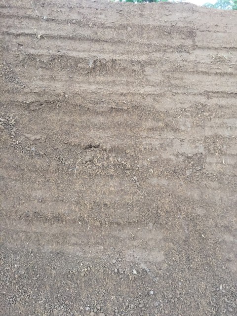 Free Topsoil Clay Shale sandstone | Building Materials | Gumtree ...