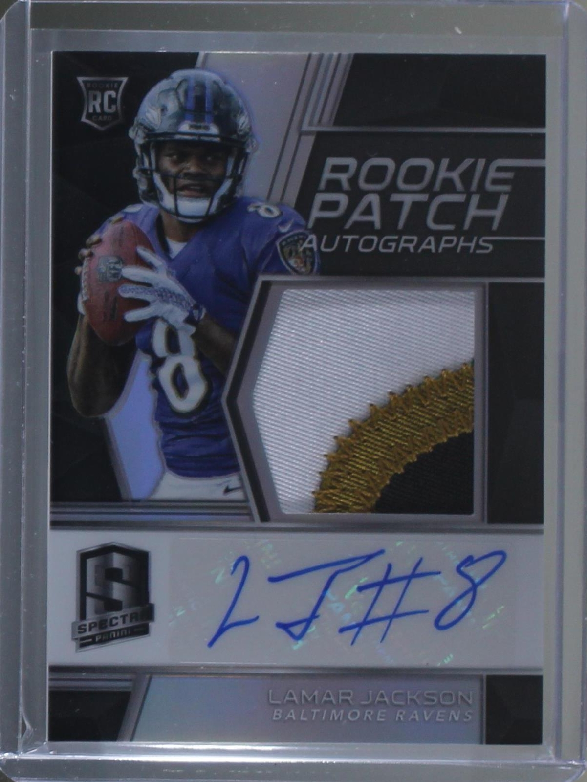 2018 Panini Spectra - Rookie Patch Autographs #217 Lamar Jackson /99 ...