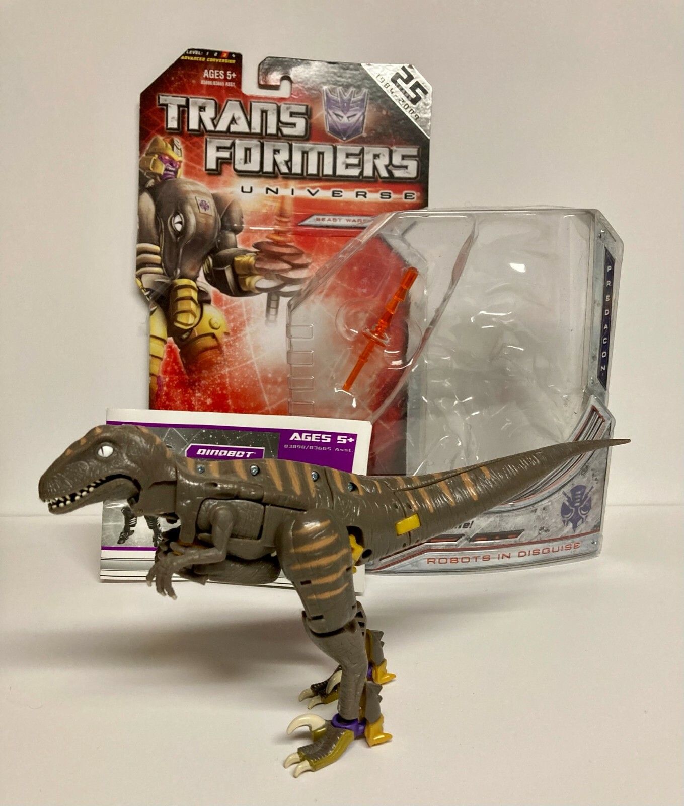 Transformers universe dinobot store