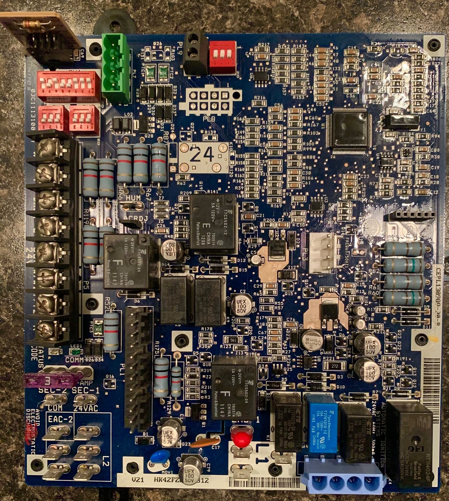 Carrier HVAC Two Stage Hi Efficiency Motherboard CEPL130988-30-R
