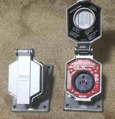 Receptacles & Outlets - Explosion Proof Receptacles