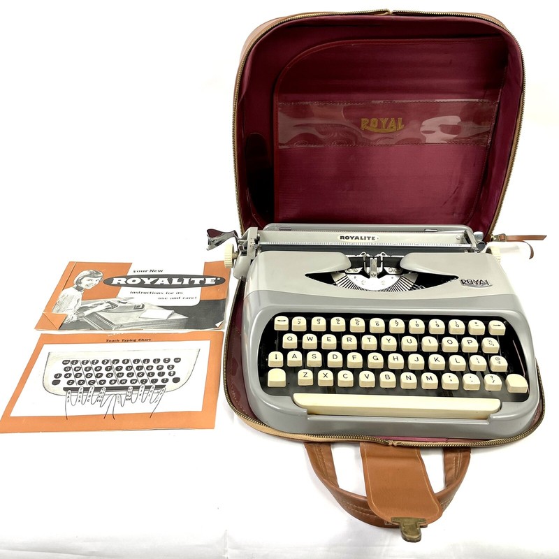 1959 Royal Royalite on the Typewriter Database