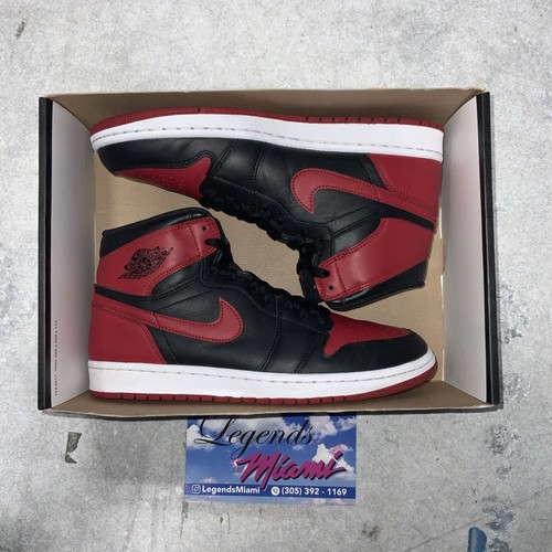 Air Jordan 1 Retro High OG Bred (2013) - Size 8/ Worn 1x Air Jordan 1 Retro High OG Bred (2013) - Size 8/ Worn 1x