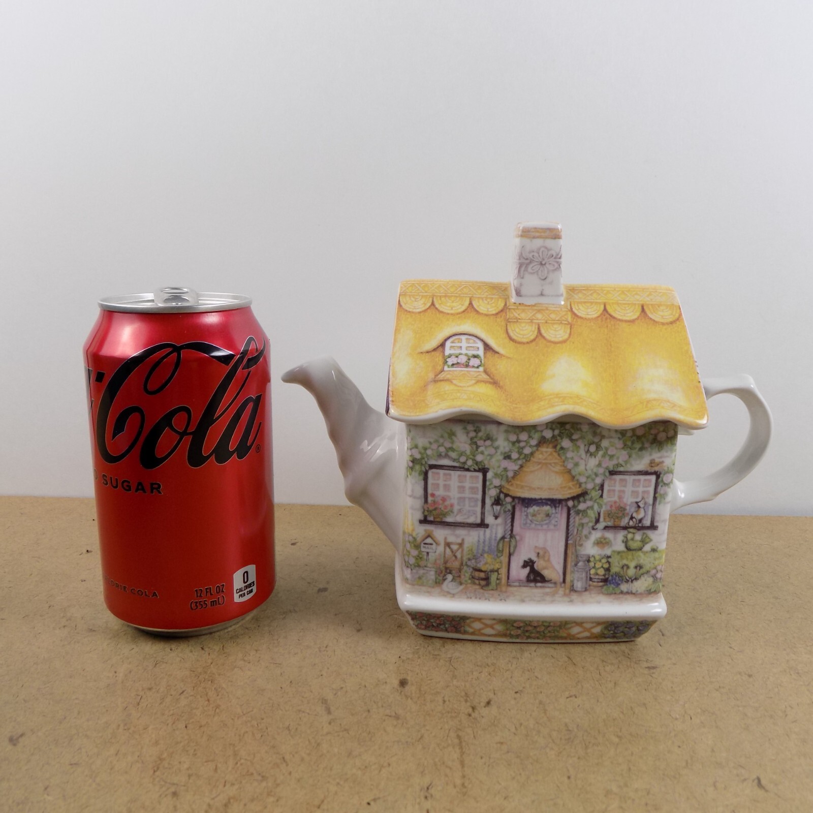 Country Cottages Rose | James Sadler Teapot