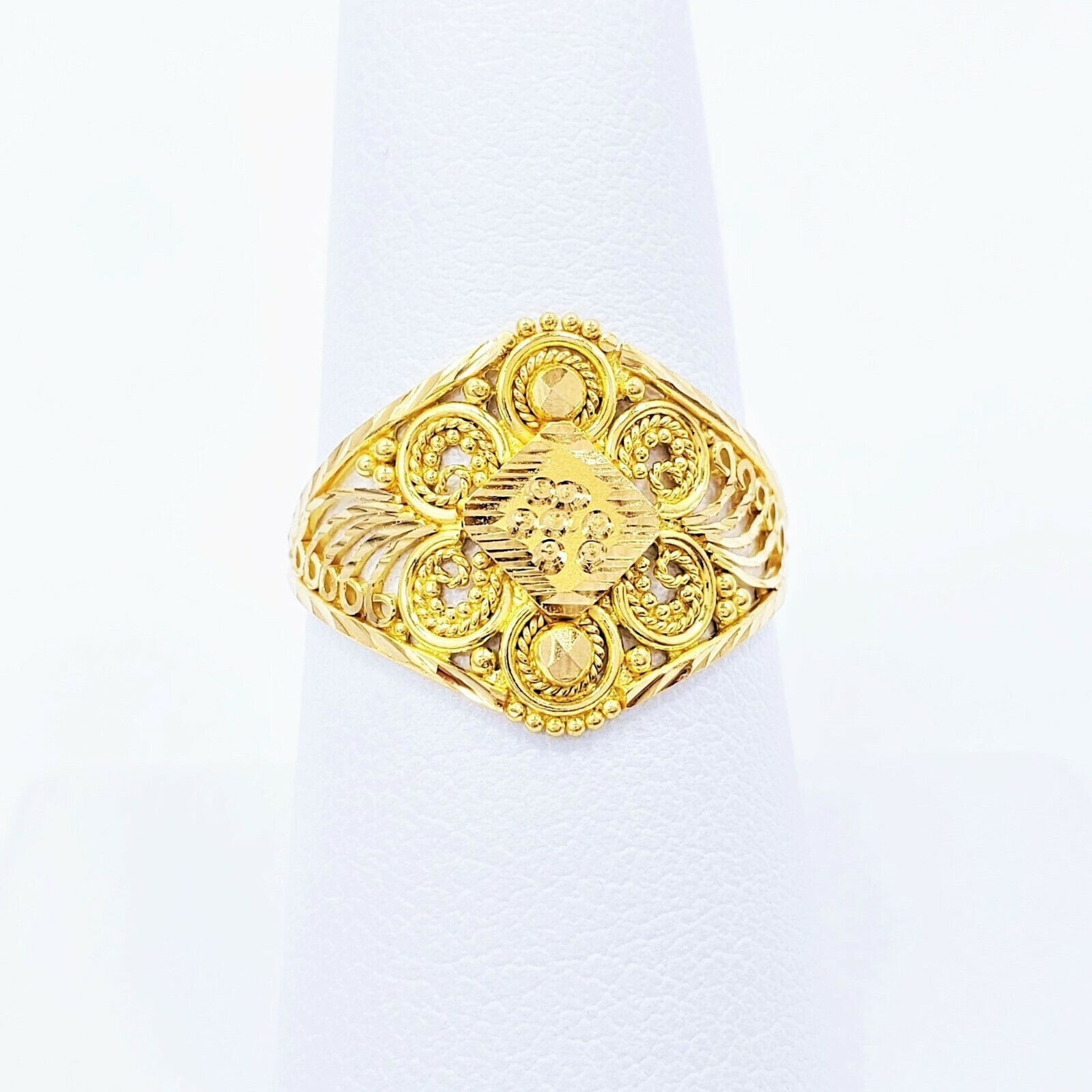 Genuine 22K Solid Yellow Gold Ring 8 Female Hallmark 916 Genuine 22K Solid Yellow Gold Ring 8 Female Hallmark 916