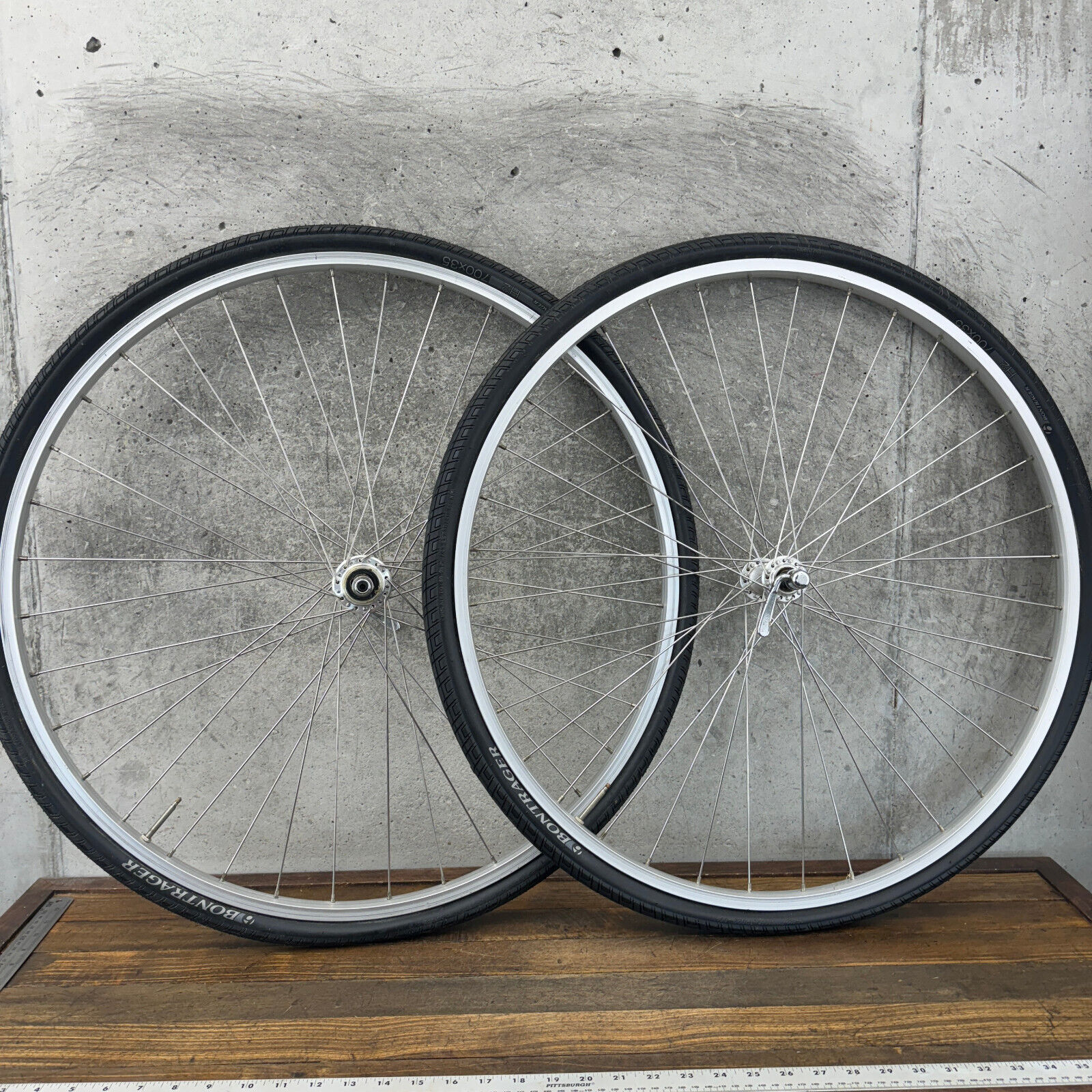 Vintage Araya 700c Wheel Set Gravel Tour PX-45 Sansin Hubs Vintage Araya 700c Wheel Set Gravel Tour PX-45 Sansin Hubs