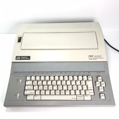 Typewriters & Word Processors - Word Processor - 8
