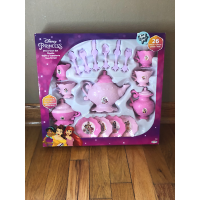 DISNEY PRINCESS Dinnerware Set, 26 pieces. For Ages