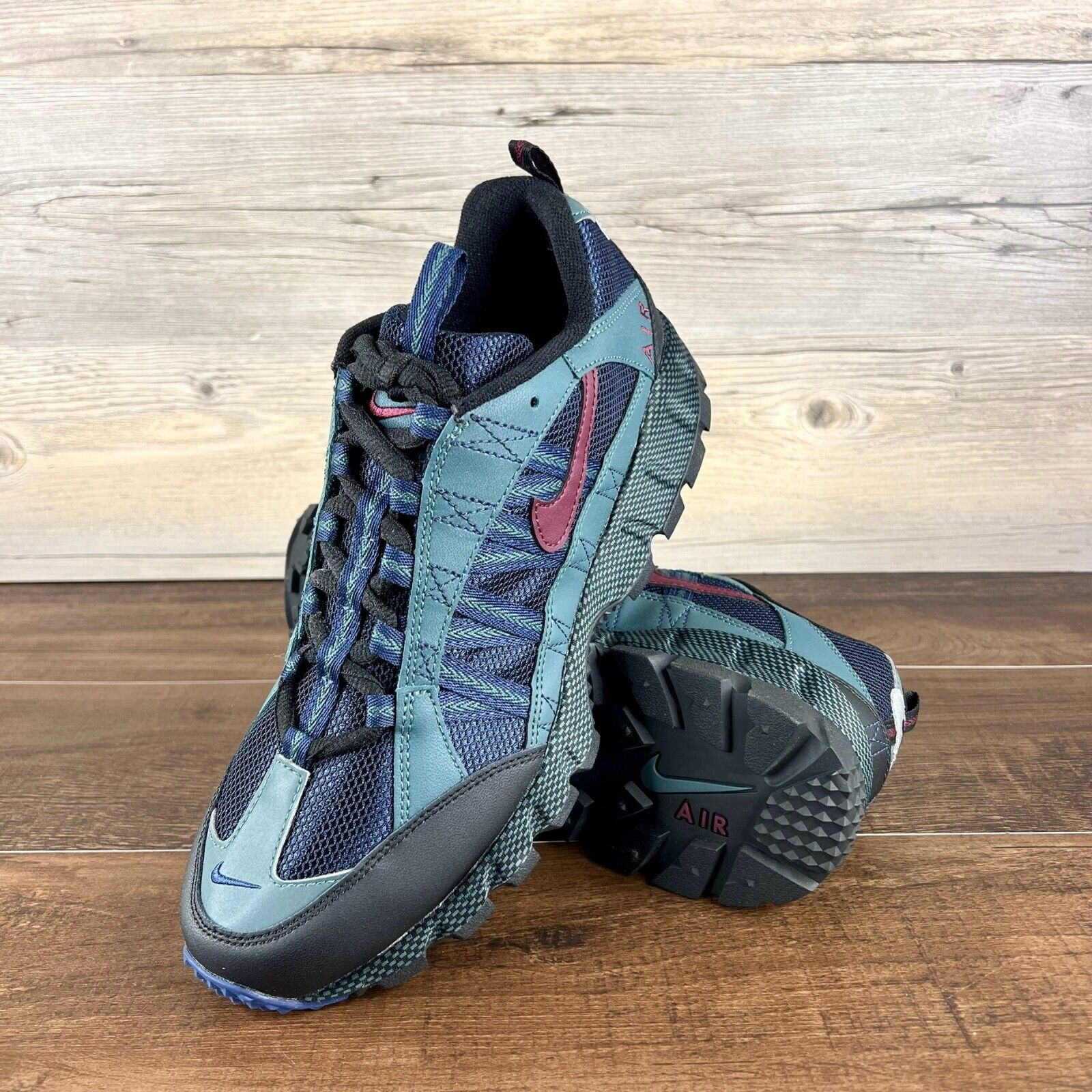 Nike Air Humara QS Faded Spruce Mens Size 10.5 Obsidian Nike Air Humara QS Faded Spruce Mens Size 10.5 Obsidian
