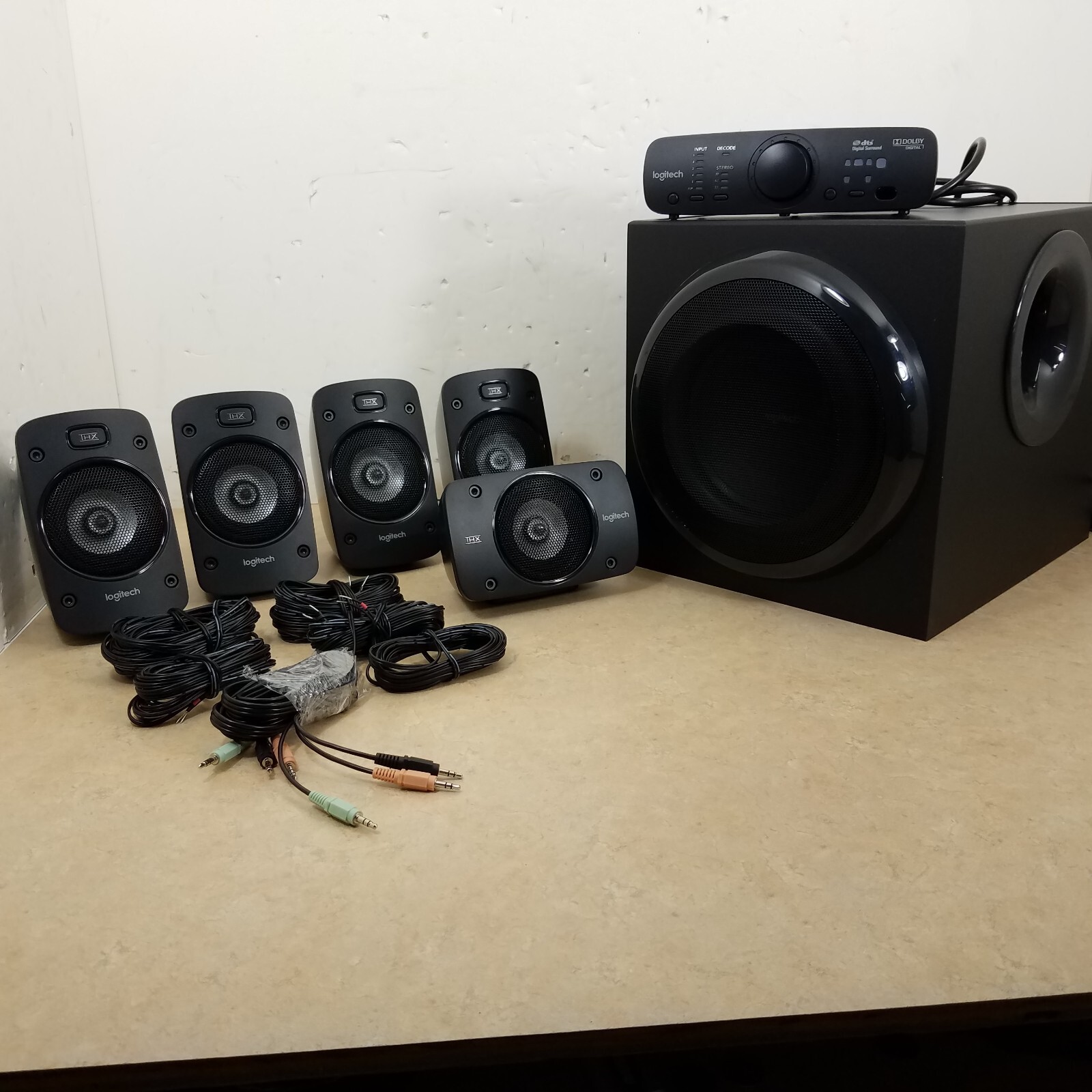 Speakers Black | Logitech Z906 Thx 5.1 Surround Sound
