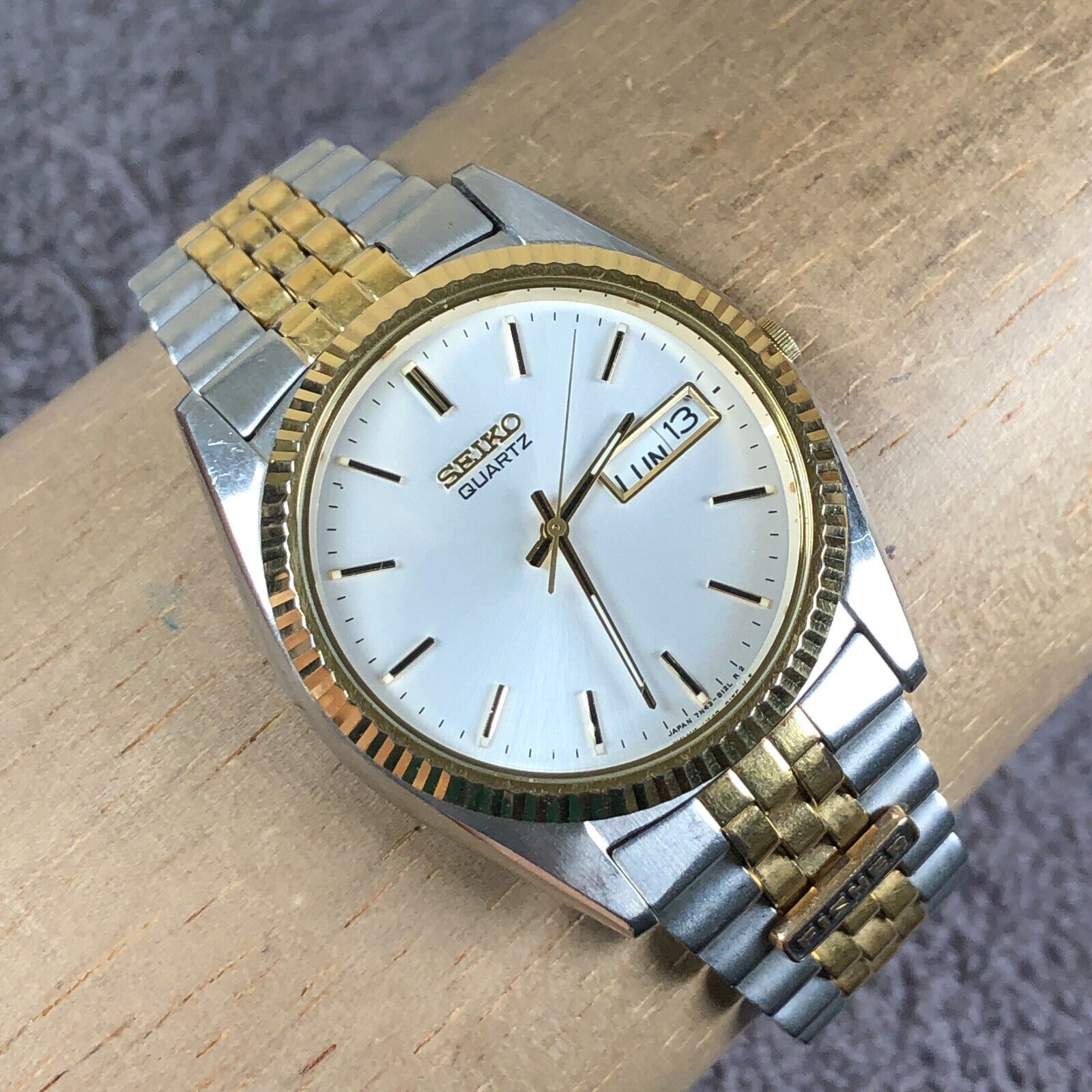 Seiko Men 7N43-8119 Two Tone 10K Fisher Pin Watch Parts Or Seiko Men 7N43-8119 Two Tone 10K Fisher Pin Watch Parts Or