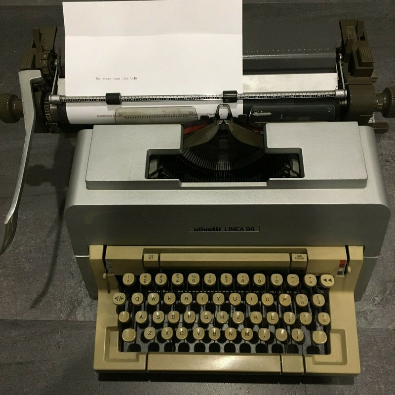 198x Olivetti Linea 98 on the Typewriter Database