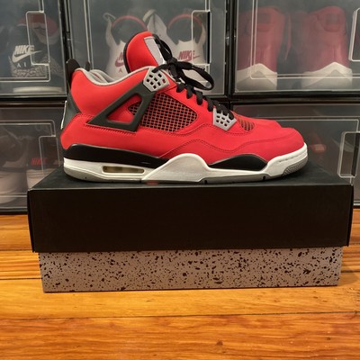 Complex’s The 25 Best Michael Jordan Sneaker Pics on Tumblr - Air ...