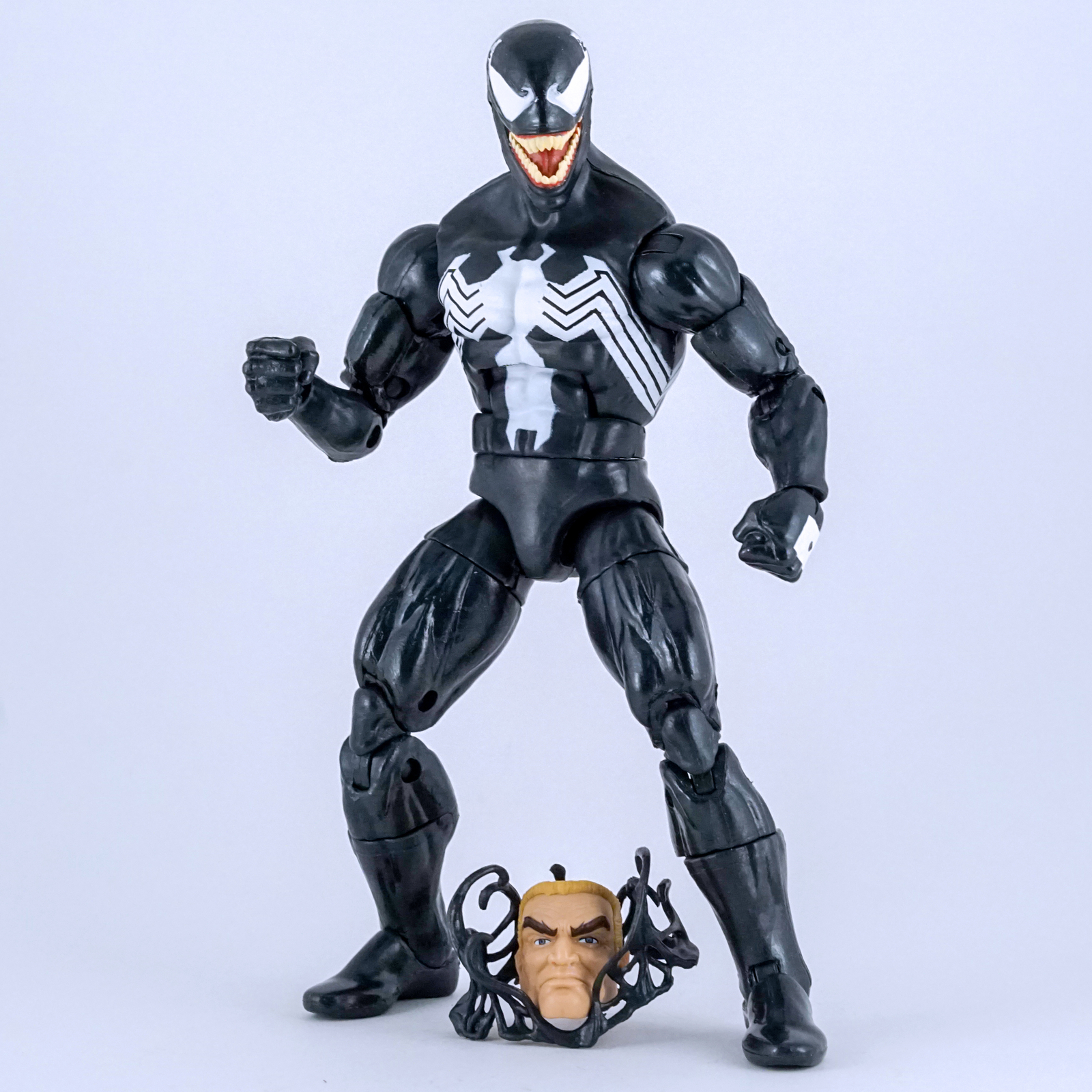 Купить Фигурки 2018 Hasbro Marvel Legends Monster Venom Series Venom ...
