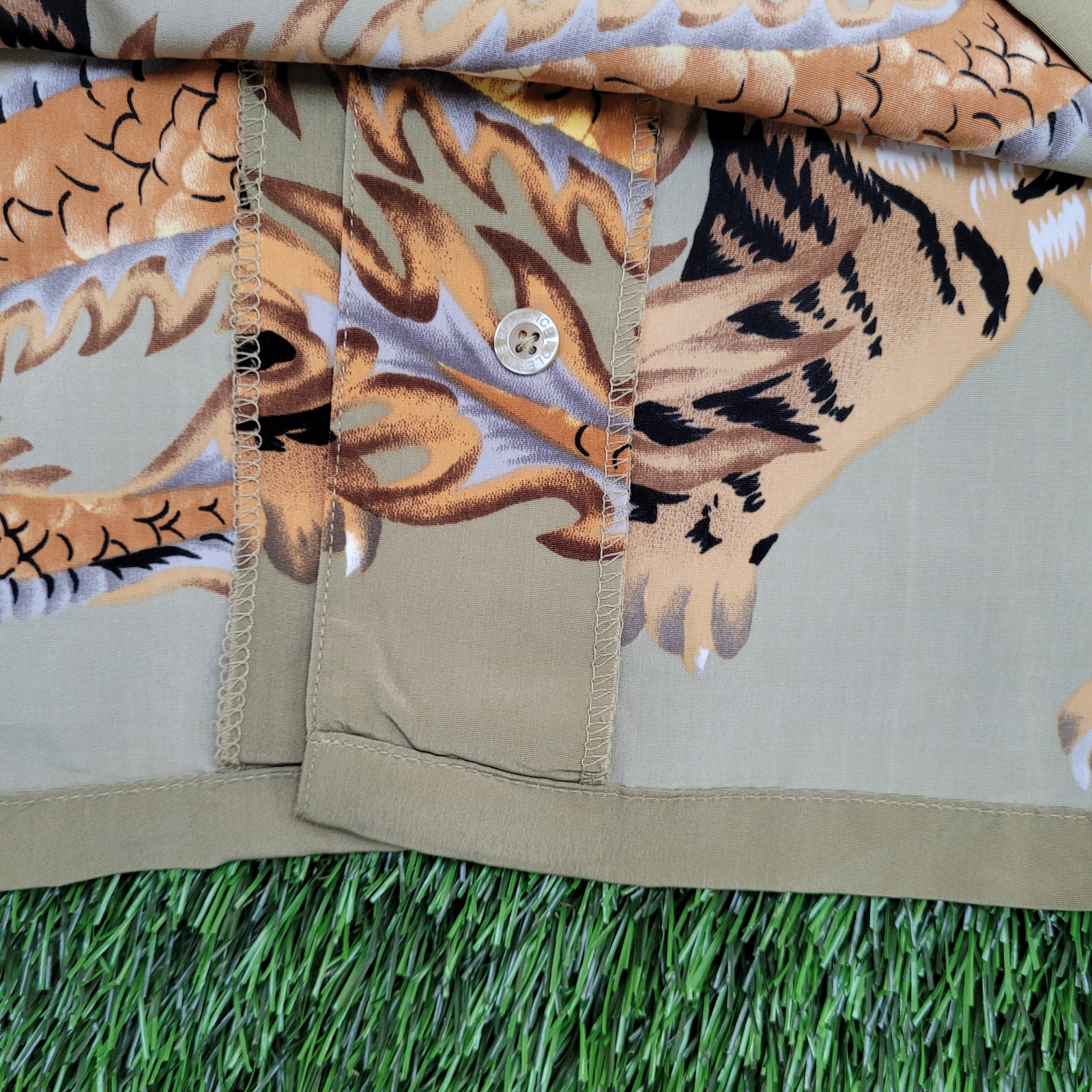 Vintage 90s Tiger Dragon Button AOP Shirt XL 25x31 Baggy | eBay Vintage 90s Tiger Dragon Button AOP Shirt XL 25x31 Baggy | eBay